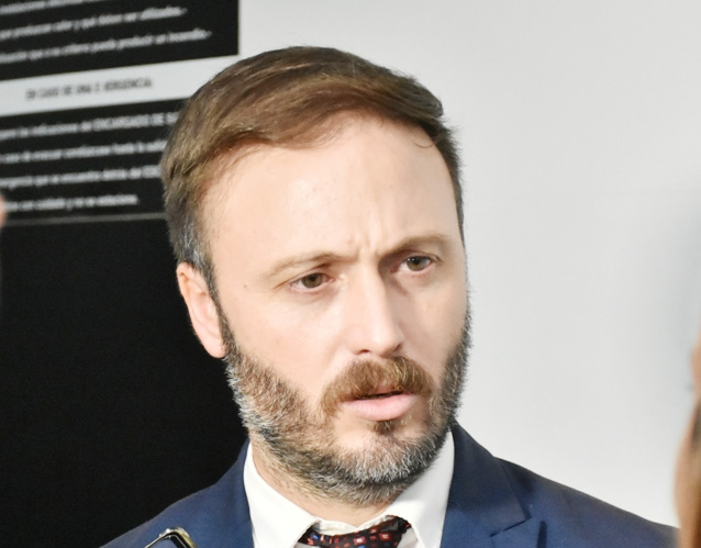 AZCUÉ : “El acuerdo no es con Cresto, es con las instituciones y los ...